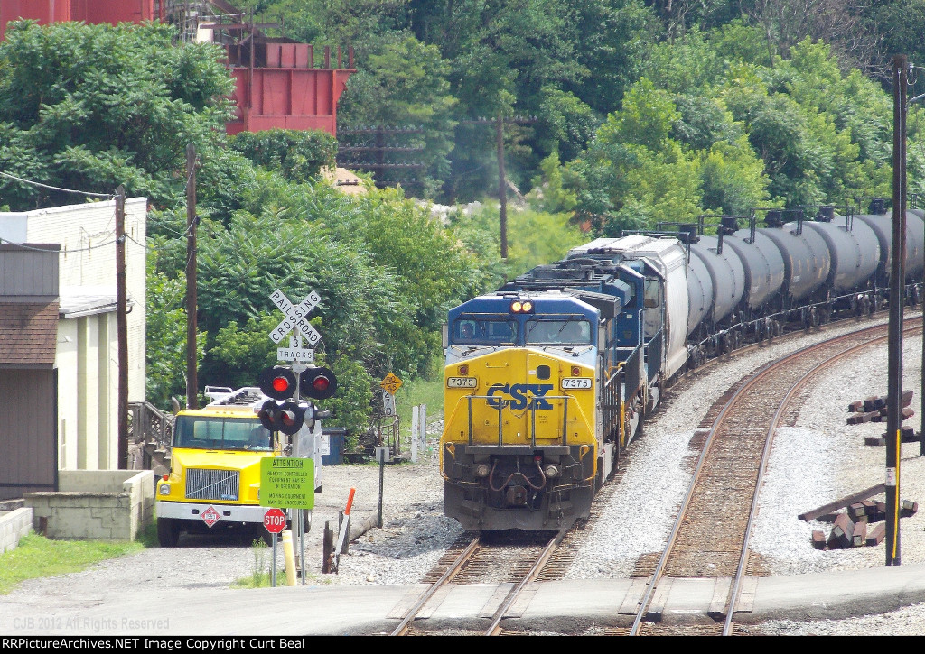 CSX 7375 (2)